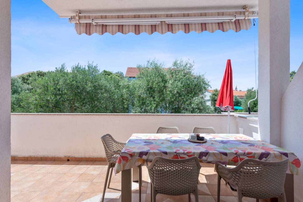 90 M² Apartment ∙ 2 Bedrooms ∙ 6 Guests - Novalja