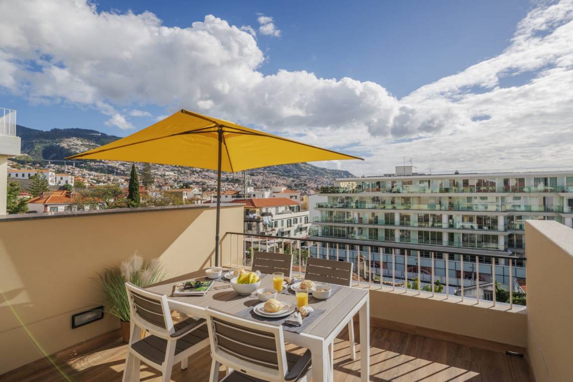 85 M² Ferienwohnung ∙ 1 Schlafzimmer ∙ 3 Gäste - Funchal