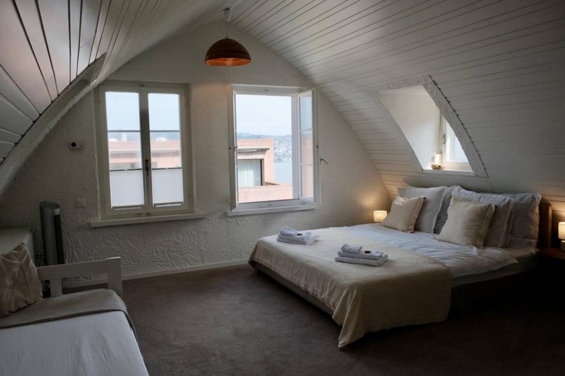 120 M² House ∙ 2 Bedrooms ∙ 6 Guests - Canton of Zürich