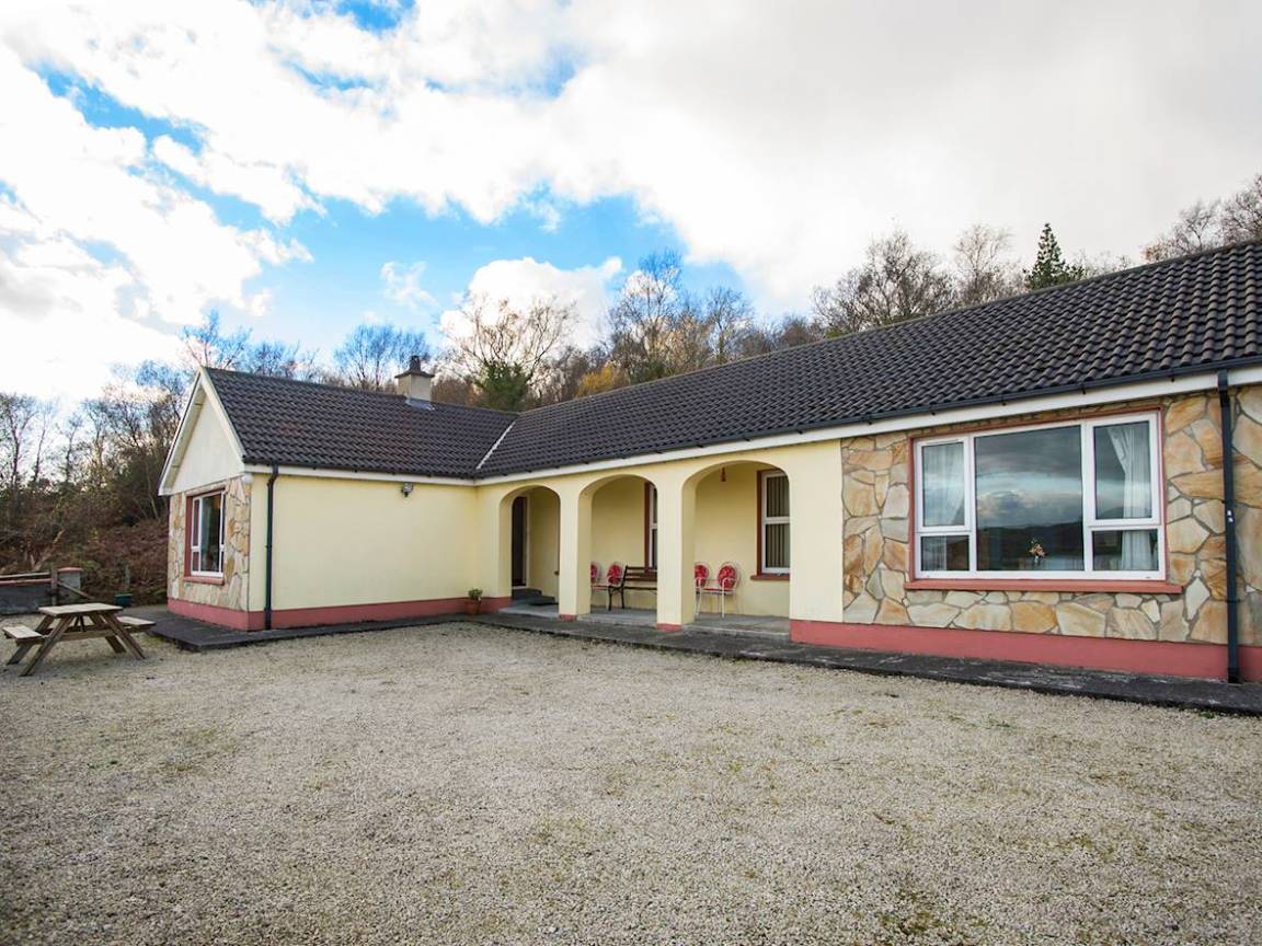 House ∙ 4 Bedrooms ∙ 6 Guests - Rathmullan