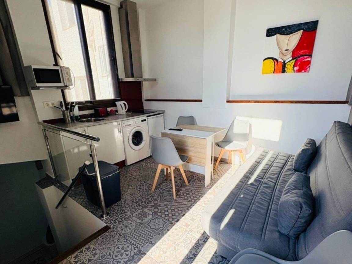 59 M² Apartamento ∙ 1 Habitación ∙ 4 Huéspedes - Granada, España