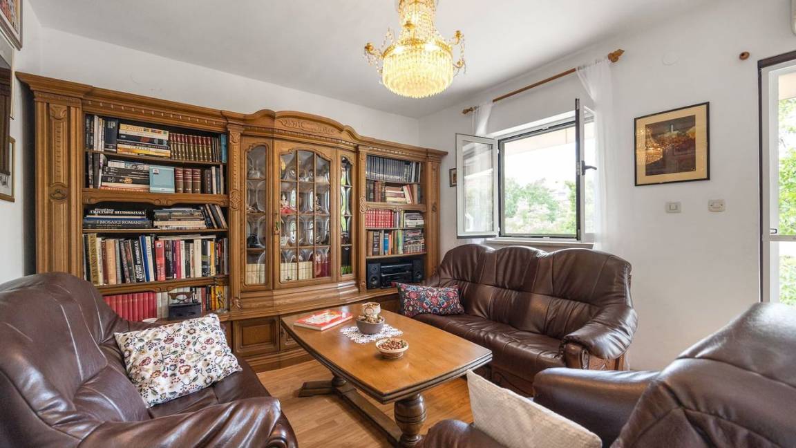 90 M² Ferienwohnung ∙ 2 Schlafzimmer ∙ 4 Gäste - Rakalj