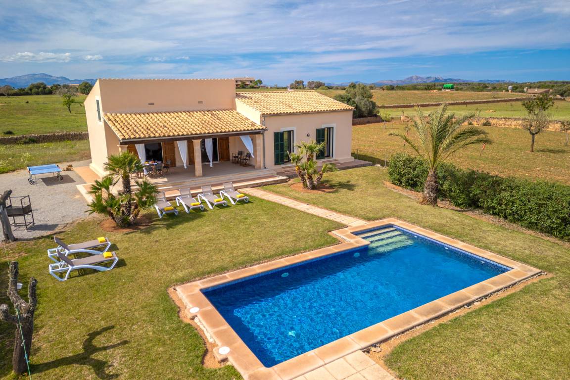 130 M² Villa ∙ 3 Bedrooms ∙ 6 Guests - Can Picafort