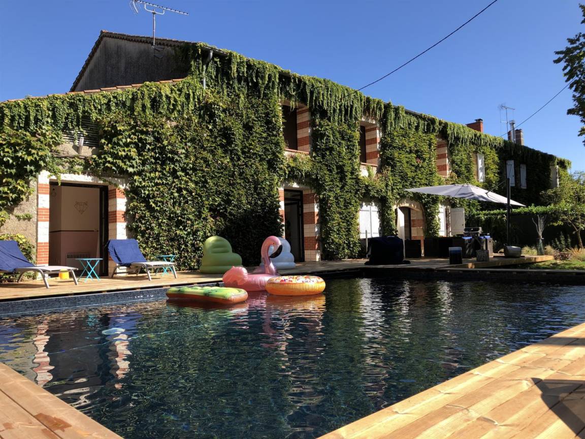 320 M² Gîte ∙ 5 Chambres ∙ 12 Personnes - Tarn