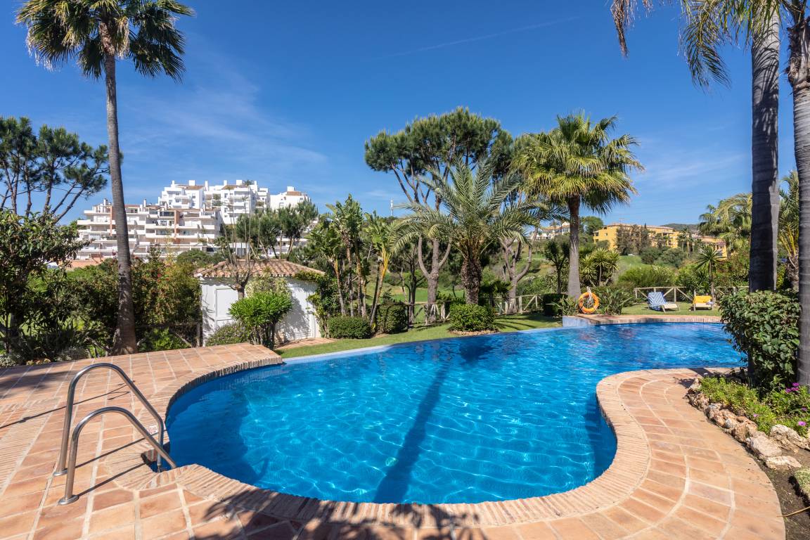 250 M² Maison De Vacances ∙ 3 Chambres ∙ 6 Personnes - Calahonda