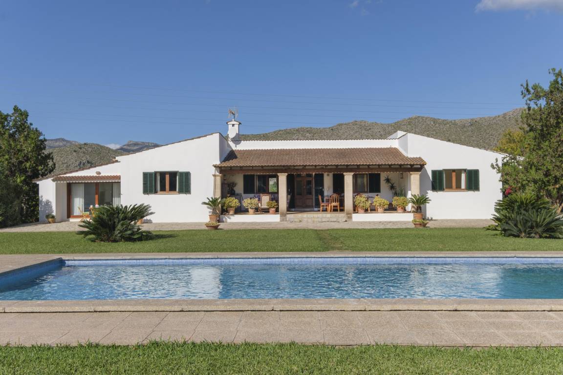 260 M² Maison De Vacances ∙ 4 Chambres ∙ 8 Personnes - Port de Pollença