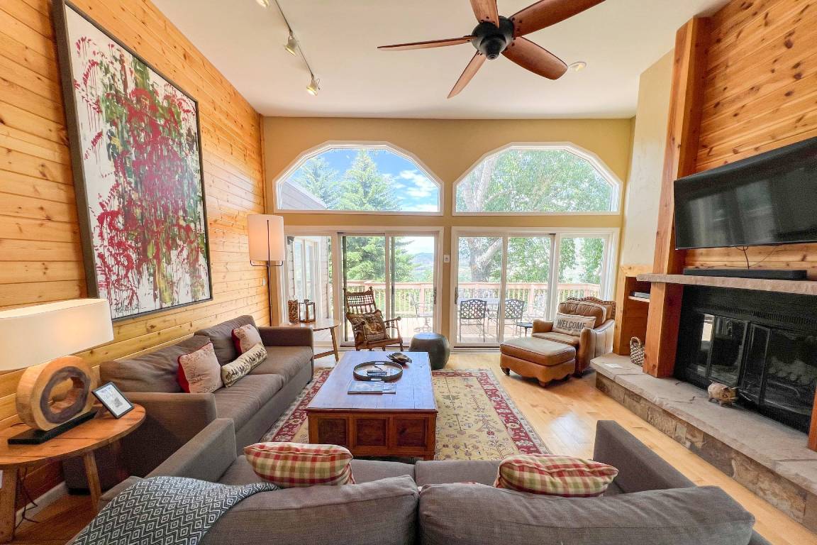 239 M² House ∙ 4 Bedrooms ∙ 8 Guests - Avon, CO