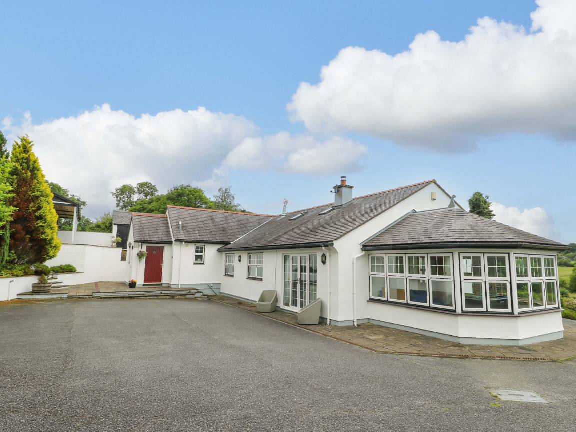 Cottage ∙ 3 Bedrooms ∙ 6 Guests - Benllech