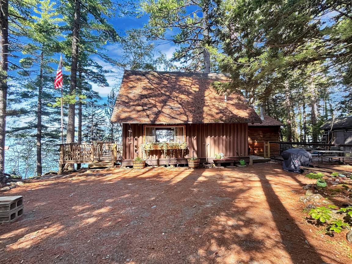 112 M² Cabin ∙ 3 Bedrooms ∙ 8 Guests - Greenville, ME