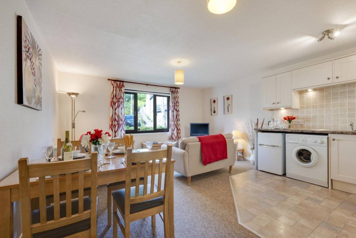 Apartment ∙ 2 Bedrooms ∙ 4 Guests - Seaton