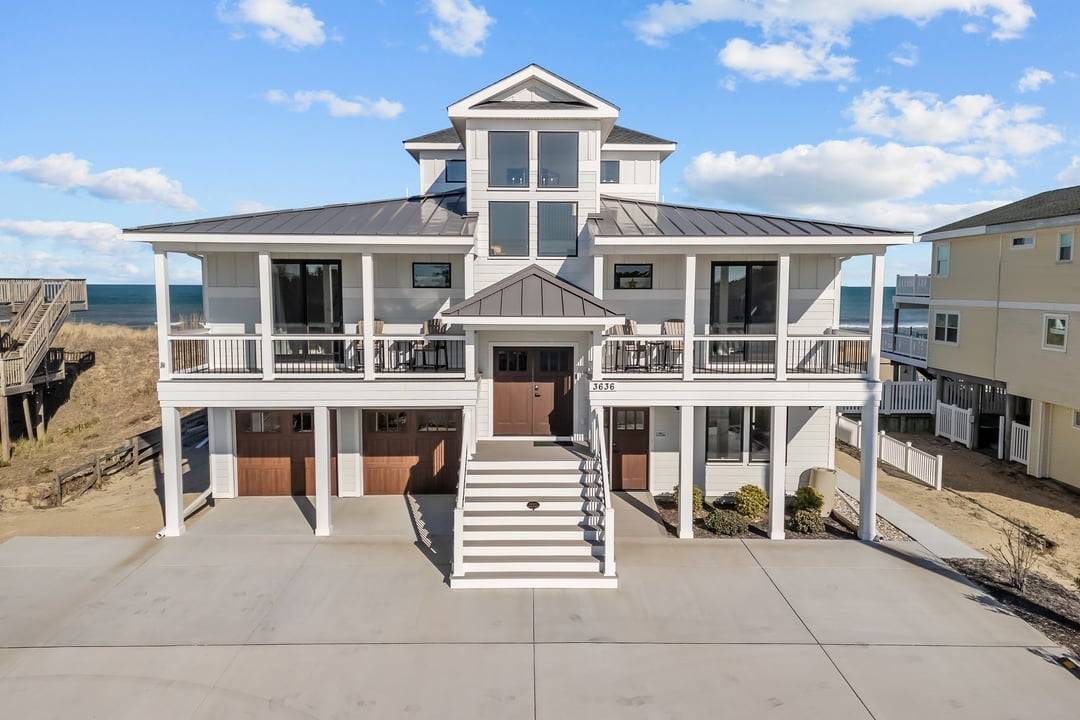 House ∙ 5 Bedrooms ∙ 10 Guests - Sandbridge Beach, VA