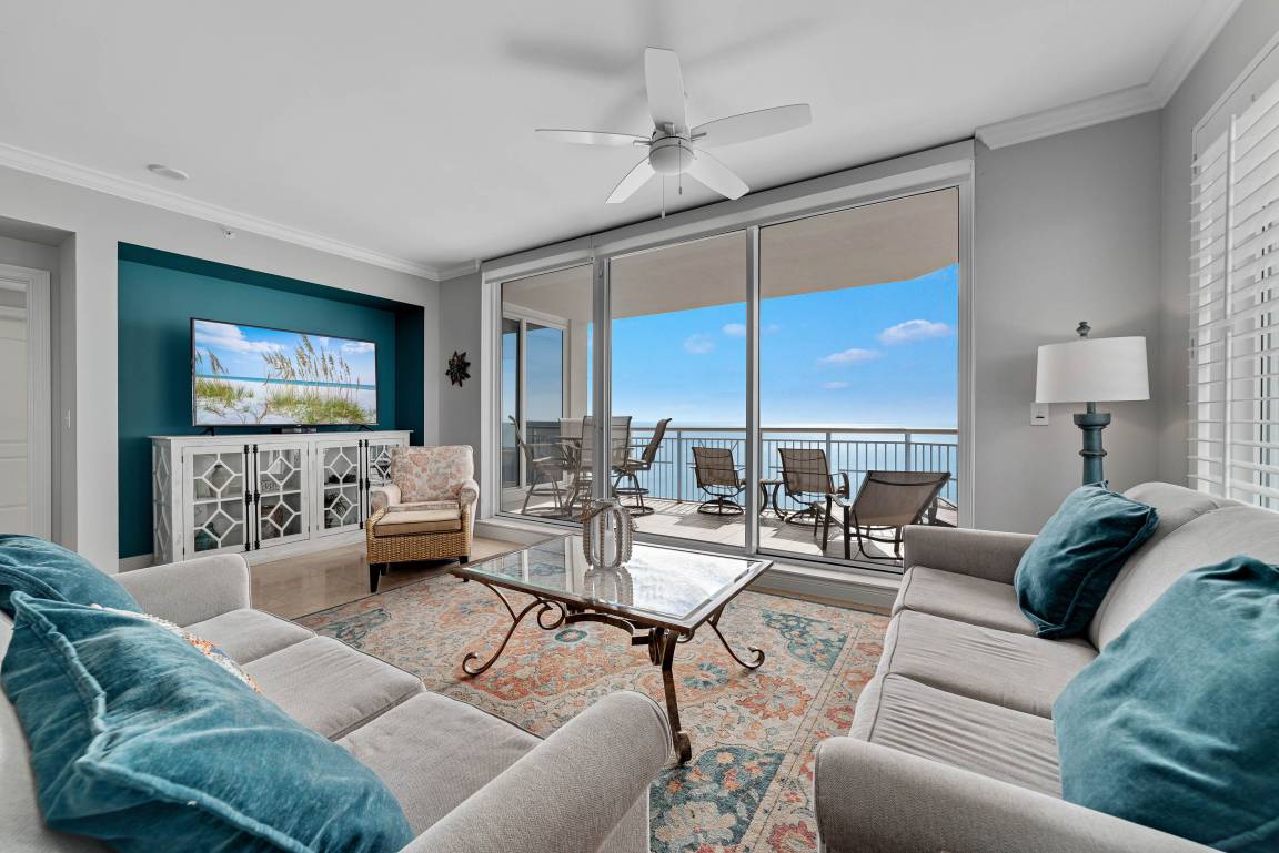 Condo ∙ 4 Bedrooms ∙ 11 Guests - Perdido Key, FL