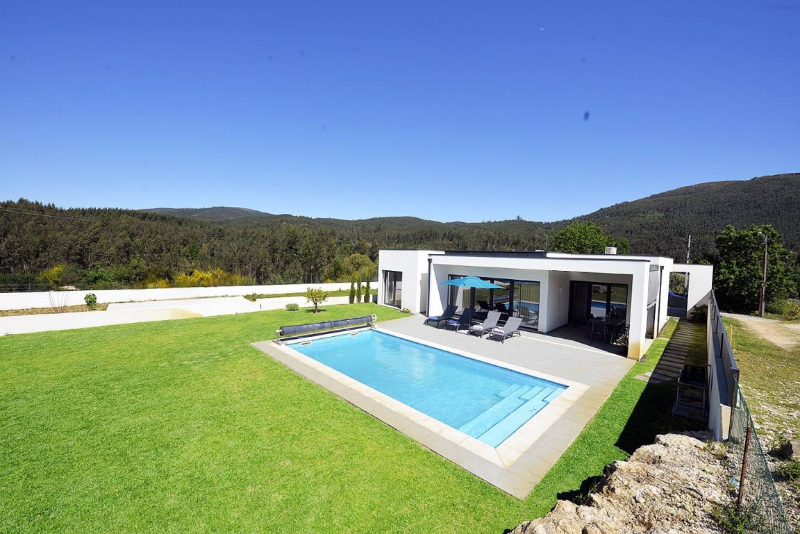 218 M² Villa ∙ 3 Habitaciones ∙ 6 Huéspedes - Ponte de Lima