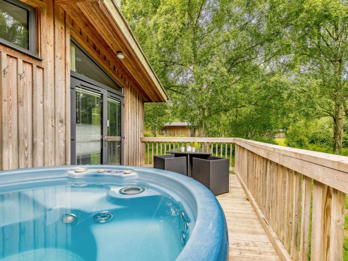 Lodge ∙ 2 Bedrooms ∙ 4 Guests - Sherwood Forest