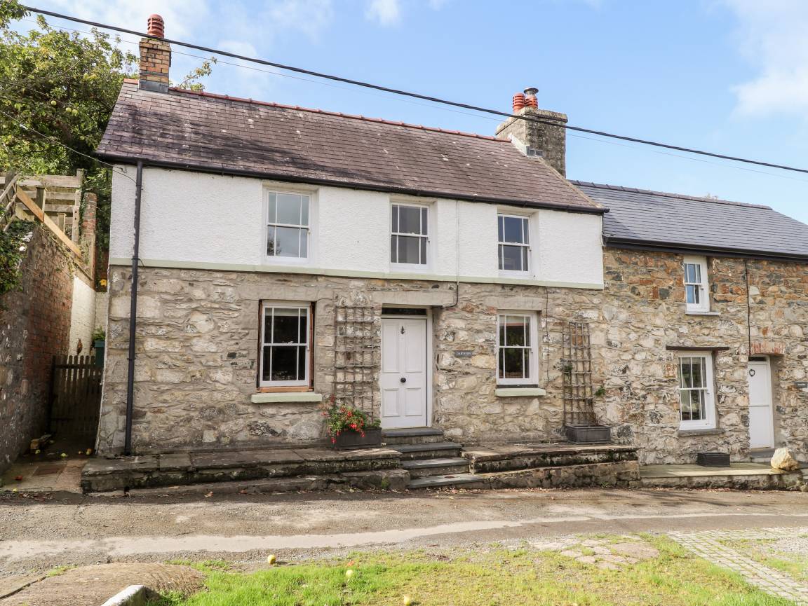 Cottage ∙ 3 Bedrooms ∙ 5 Guests - Pembrokeshire