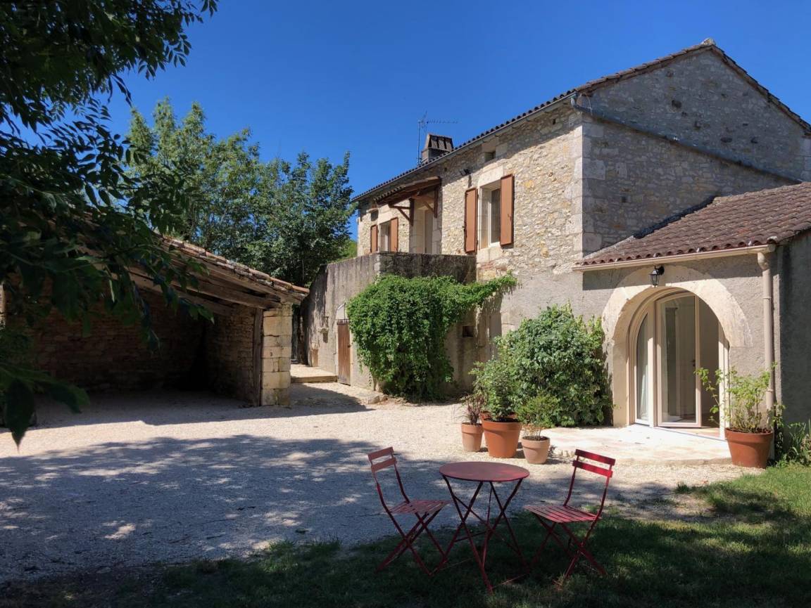 90 M² Gîte ∙ 2 Bedrooms ∙ 6 Guests - Cahors