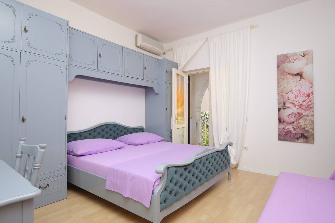 43 M² Apartament ∙ 2 Sypialnie ∙ 4 Gości - Promajna