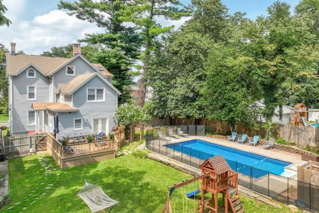 269 M² Casa ∙ 6 Quartos ∙ 14 Hóspedes - Elizabeth, NJ