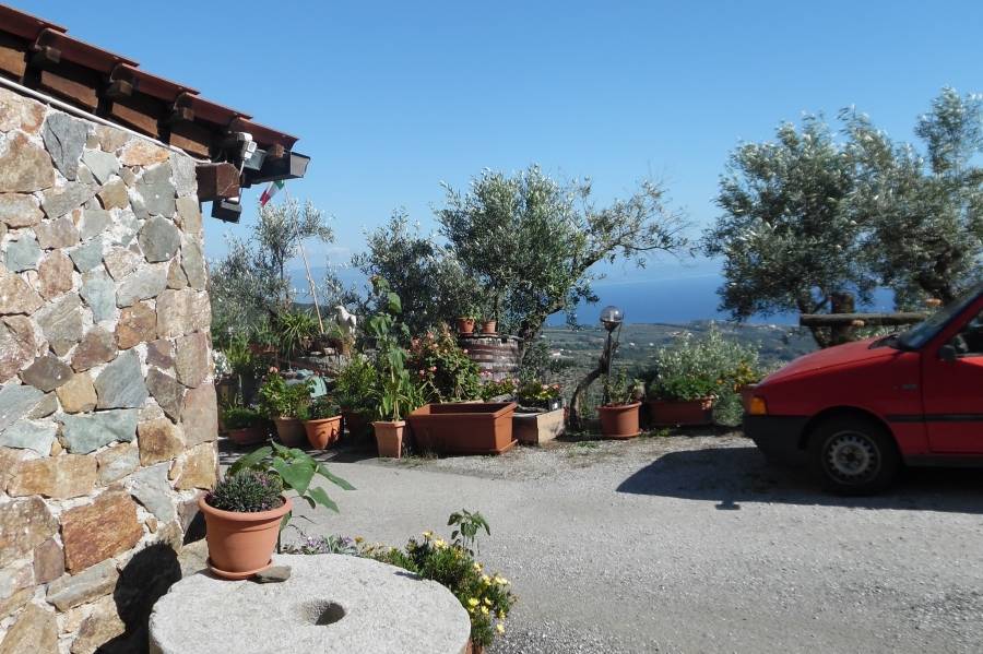 Private Room ∙ 1 Bedroom ∙ 4 Guests - Falerna
