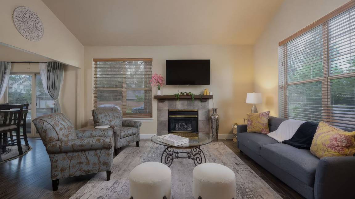 232 M² Apartment ∙ 3 Bedrooms ∙ 6 Guests - 벤드