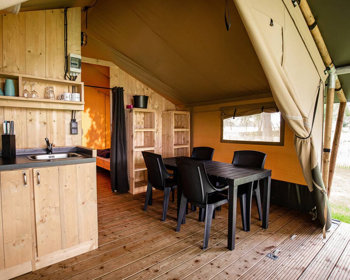 25 M² Hotel ∙ 2 Bedrooms ∙ 4 Guests - Herentals