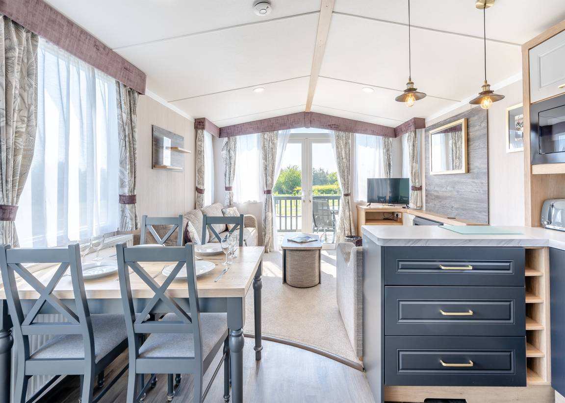 Caravan ∙ 3 Bedrooms ∙ 8 Guests - Northumberland