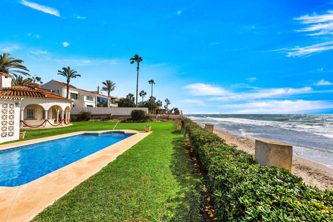 200 M² Villa ∙ 3 Habitaciones ∙ 7 Huéspedes - Marbella