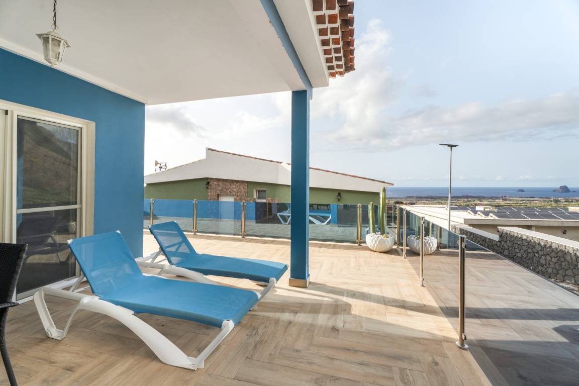 80 M² Ferienhaus ∙ 2 Schlafzimmer ∙ 4 Gäste - El Hierro