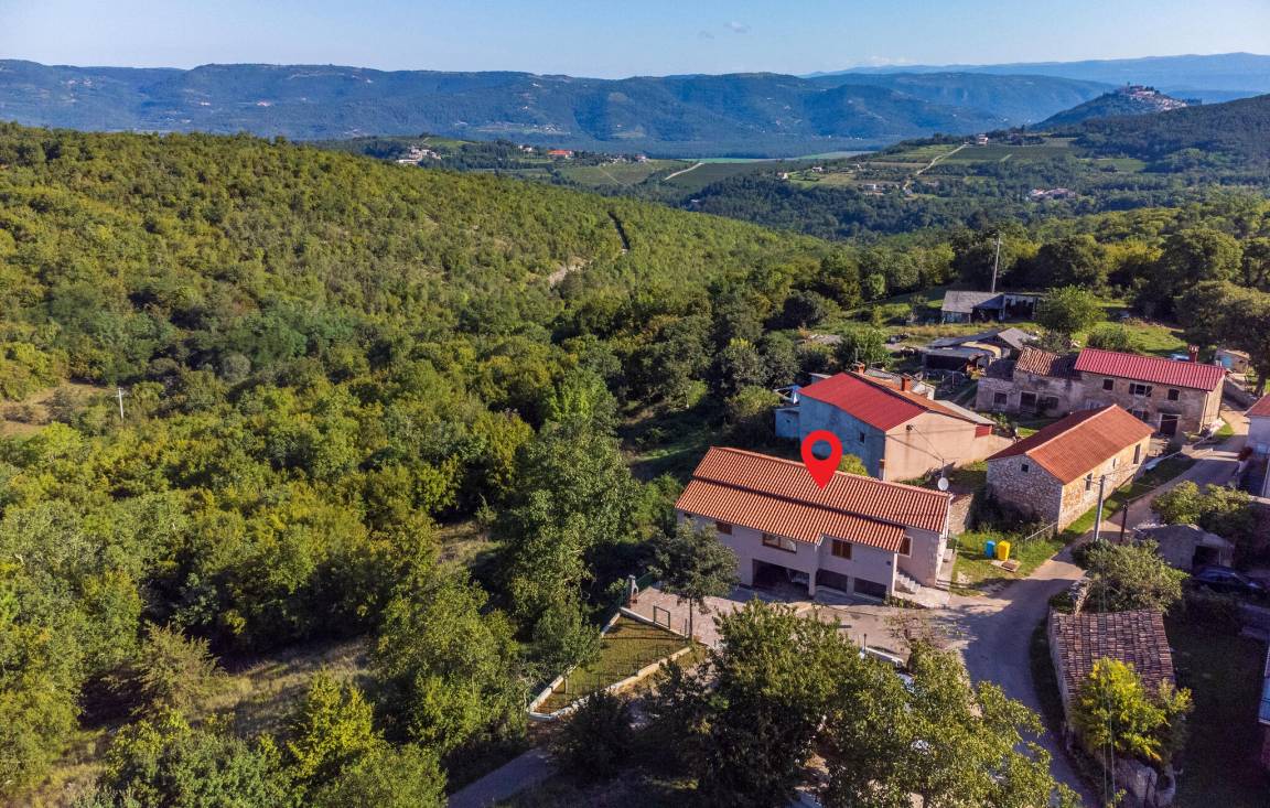 85 M² House ∙ 2 Bedrooms ∙ 5 Guests - Motovun