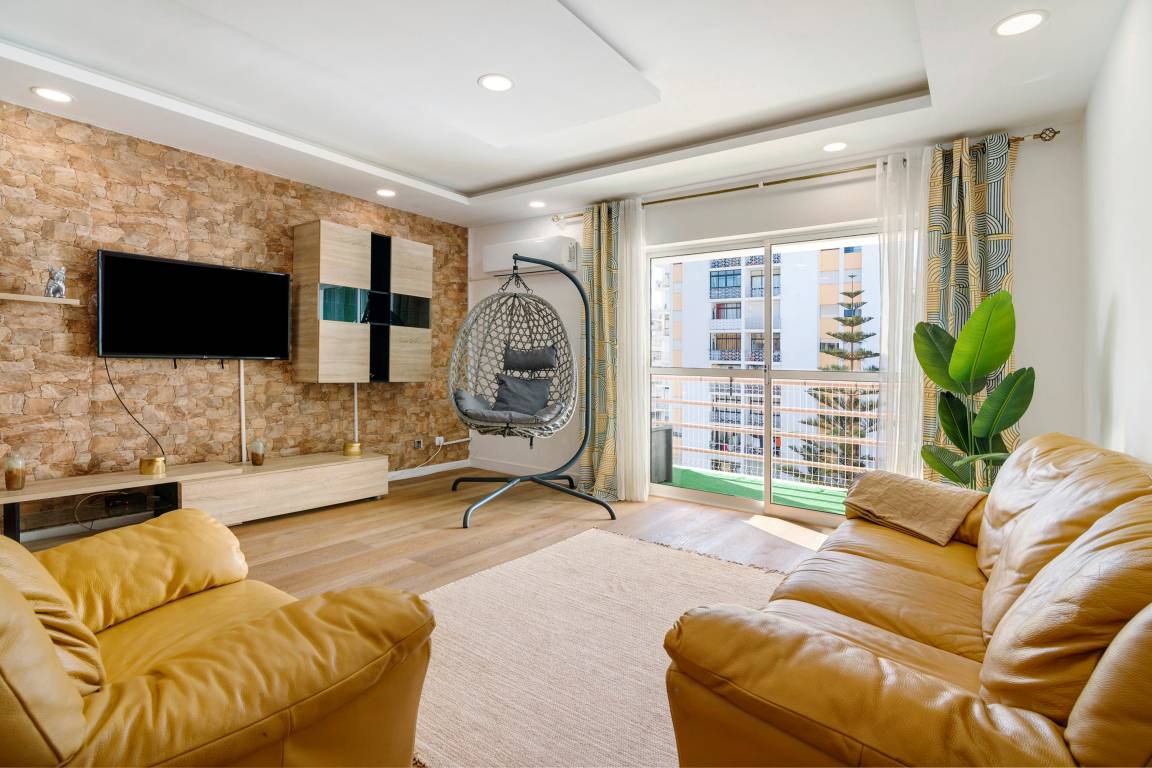 110 M² Apartamento ∙ 2 Habitaciones ∙ 6 Huéspedes - Armação de Pêra