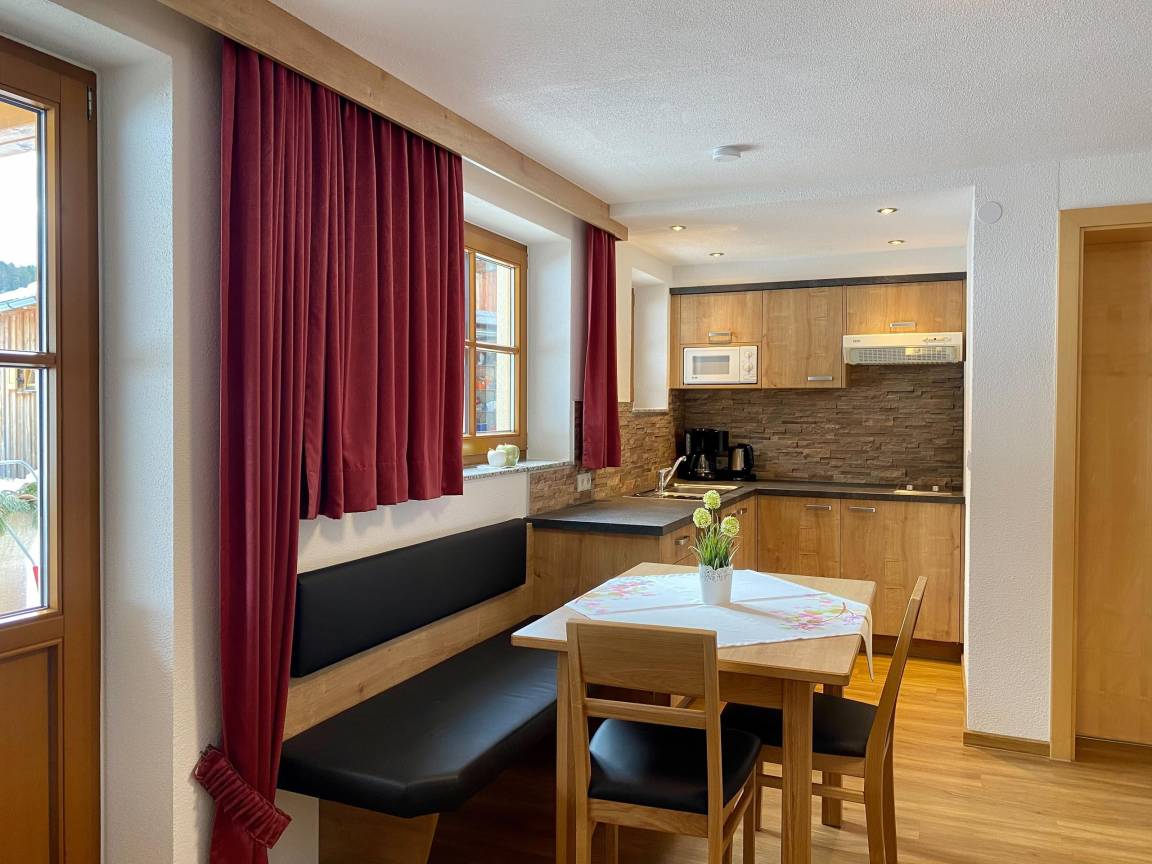 40 M² Ferienwohnung ∙ 1 Schlafzimmer ∙ 4 Gäste - Niederthai