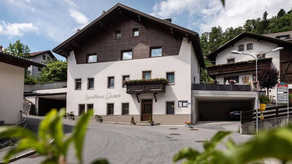 60 M² Apartment ∙ 2 Bedrooms ∙ 4 Guests - Landeck