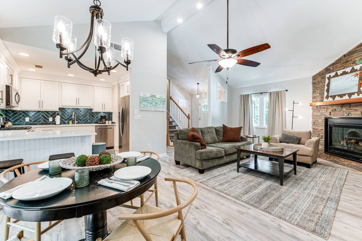 157 M² House ∙ 3 Bedrooms ∙ 7 Guests - Roswell, GA