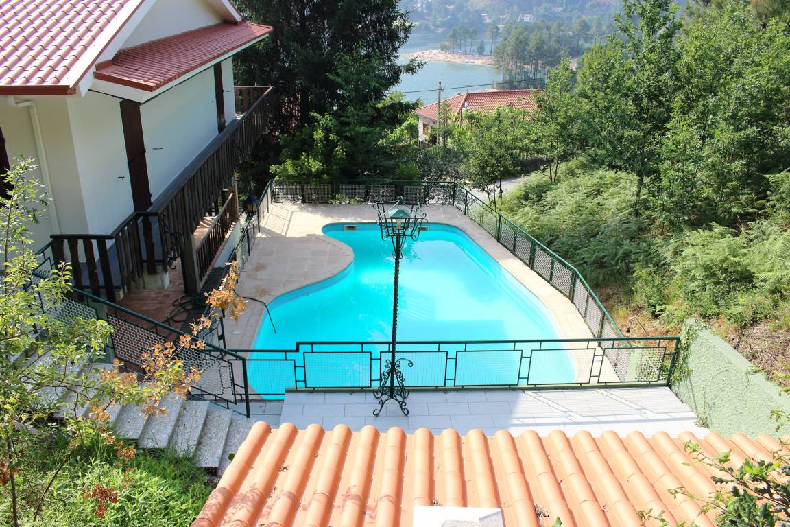 280 M² Maison De Vacances ∙ 4 Chambres ∙ 8 Personnes - Vieira do Minho