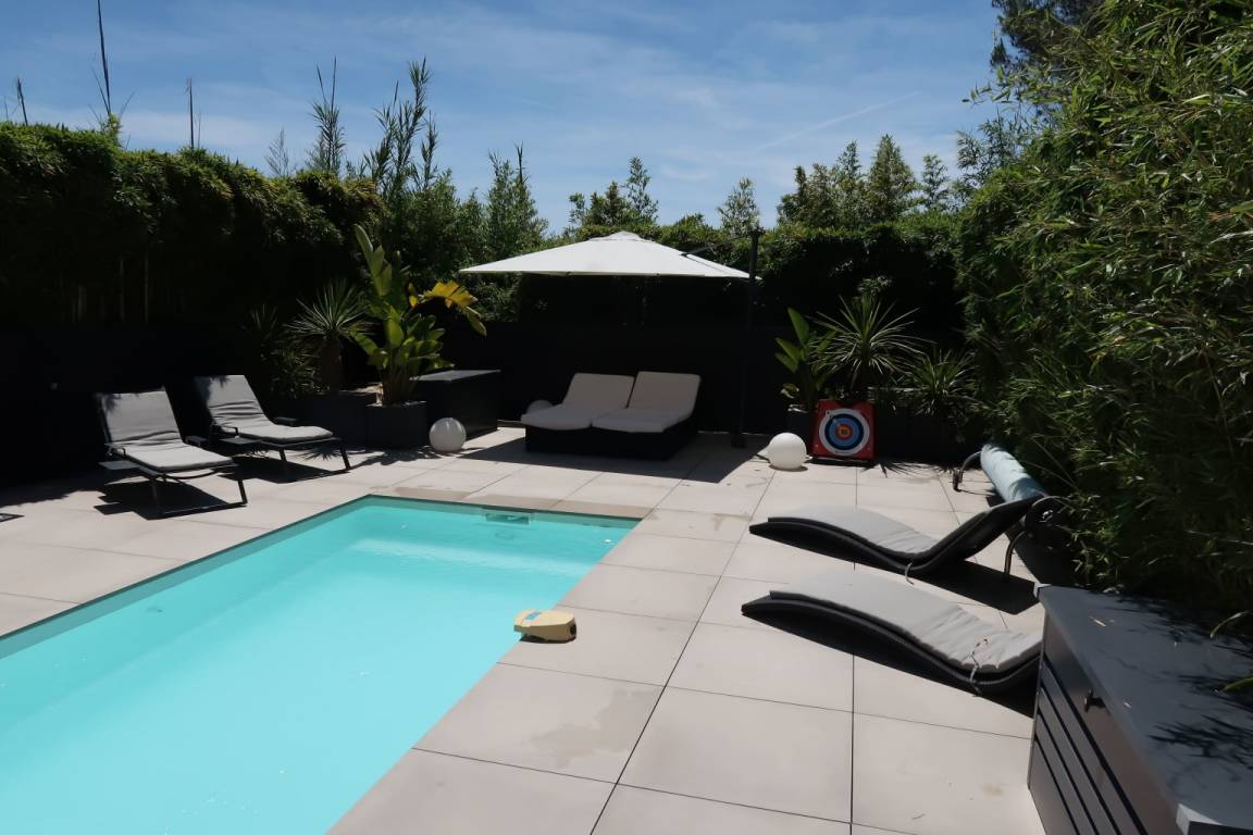 100 M² Casa ∙ 4 Habitaciones ∙ 8 Huéspedes - Antibes