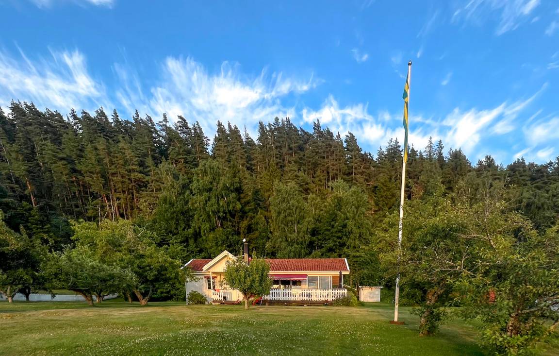 70 M² Hus ∙ 2 Sovrum ∙ 4 Gäster - Gränna