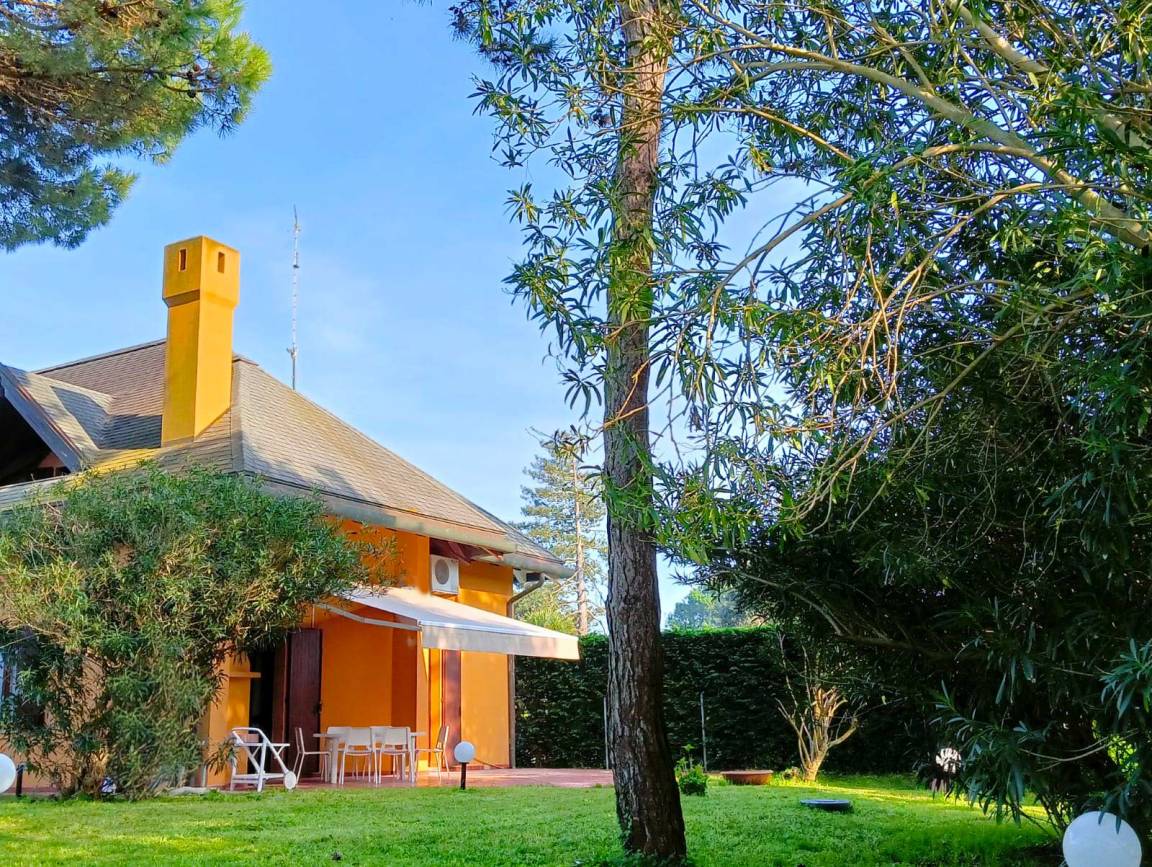 Villa ∙ 3 Bedrooms ∙ 8 Guests - Albarella