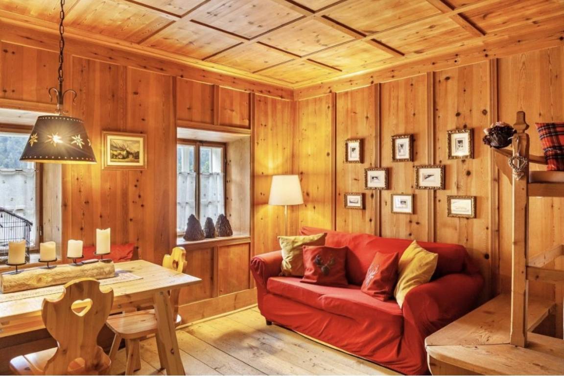 200 M² Hotel ∙ 3 Bedrooms ∙ 6 Guests - Obertilliach