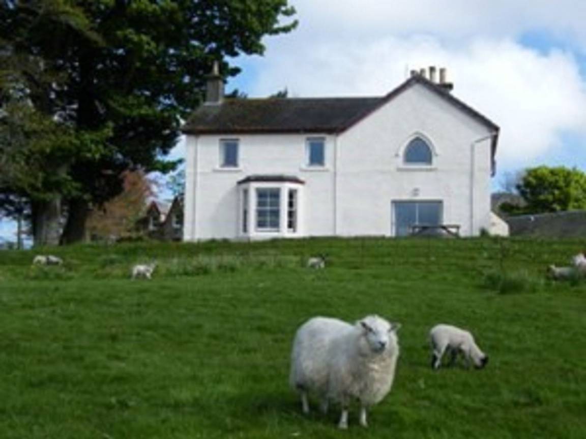 House ∙ 2 Bedrooms ∙ 7 Guests - Dunkeld, UK