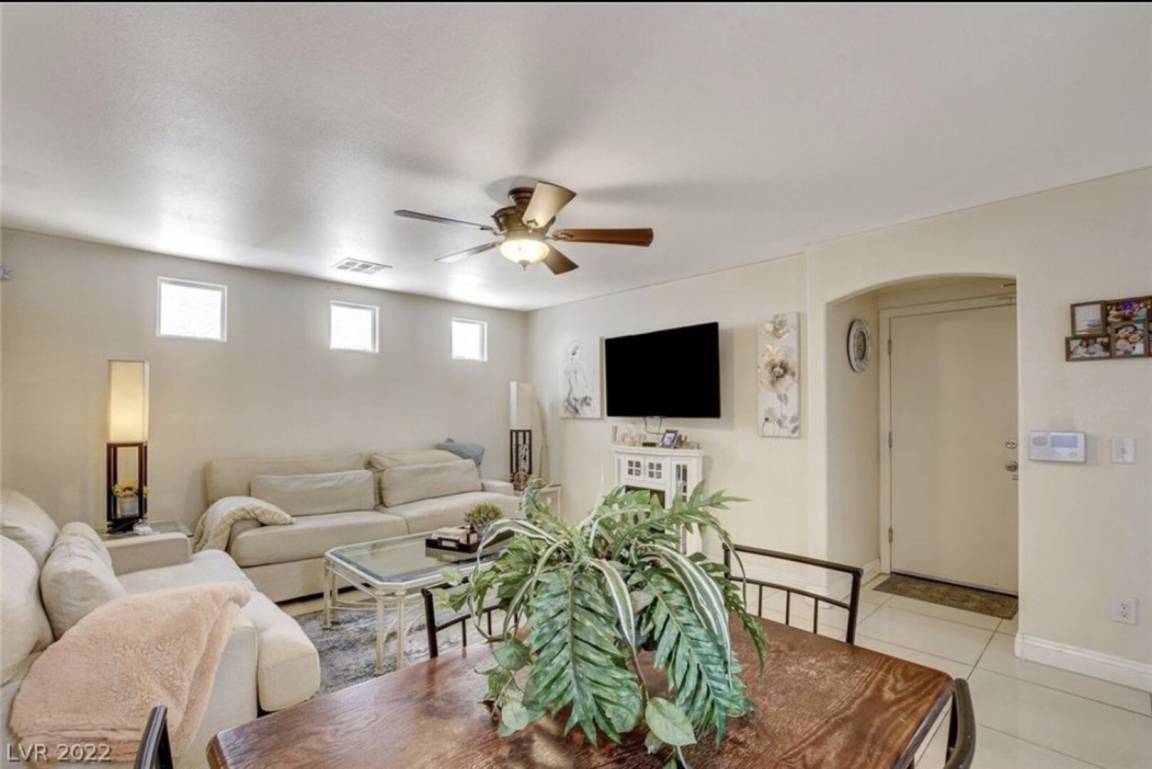 111 M² House ∙ 3 Bedrooms ∙ 4 Guests - Henderson, NV