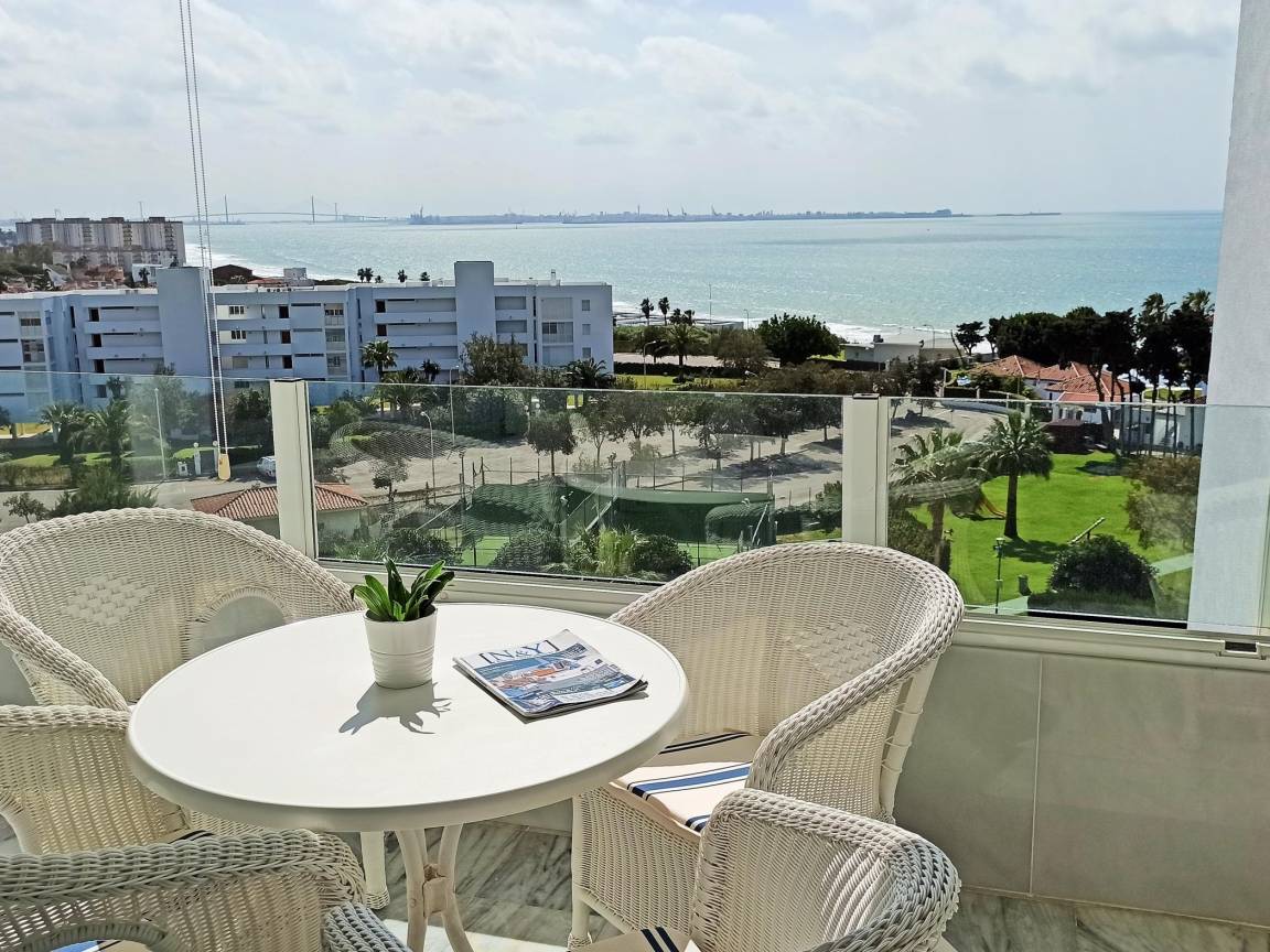 75 M² Apartamento ∙ 3 Habitaciones ∙ 5 Huéspedes - Municipality of El Puerto de Santa María
