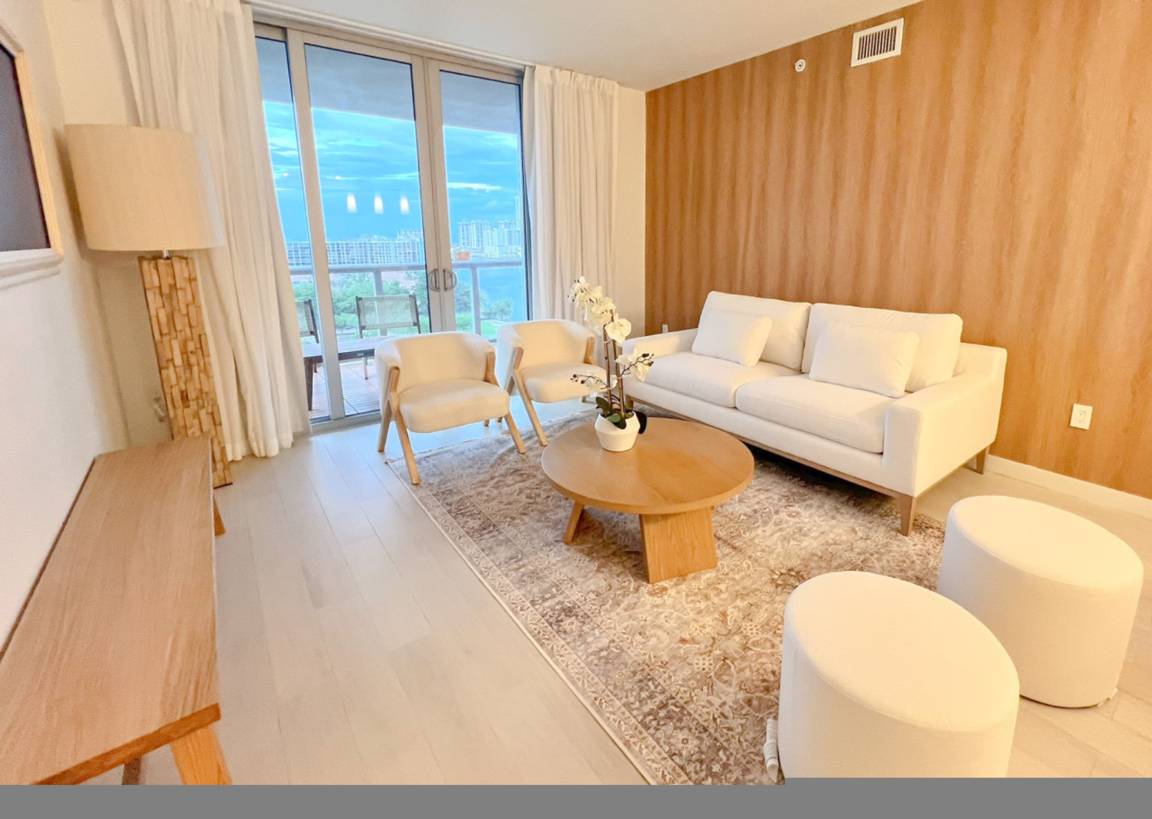 738 M² Apartment ∙ 1 Bedroom ∙ 2 Guests - Hallandale Beach, FL