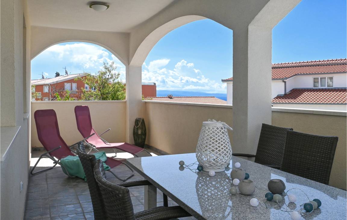 70 M² Appartement ∙ 2 Slaapkamers ∙ 6 Gasten - Okrug Gornji