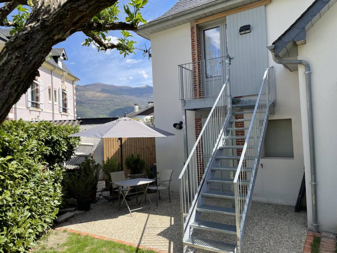 30 M² Mökki ∙ 1 Makuuhuone ∙ 2 Vierasta - Hautes-Pyrénées