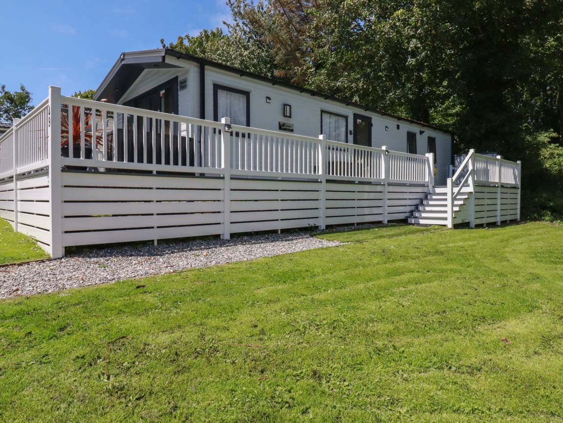 Cottage ∙ 2 Bedrooms ∙ 4 Guests - Fistral Beach