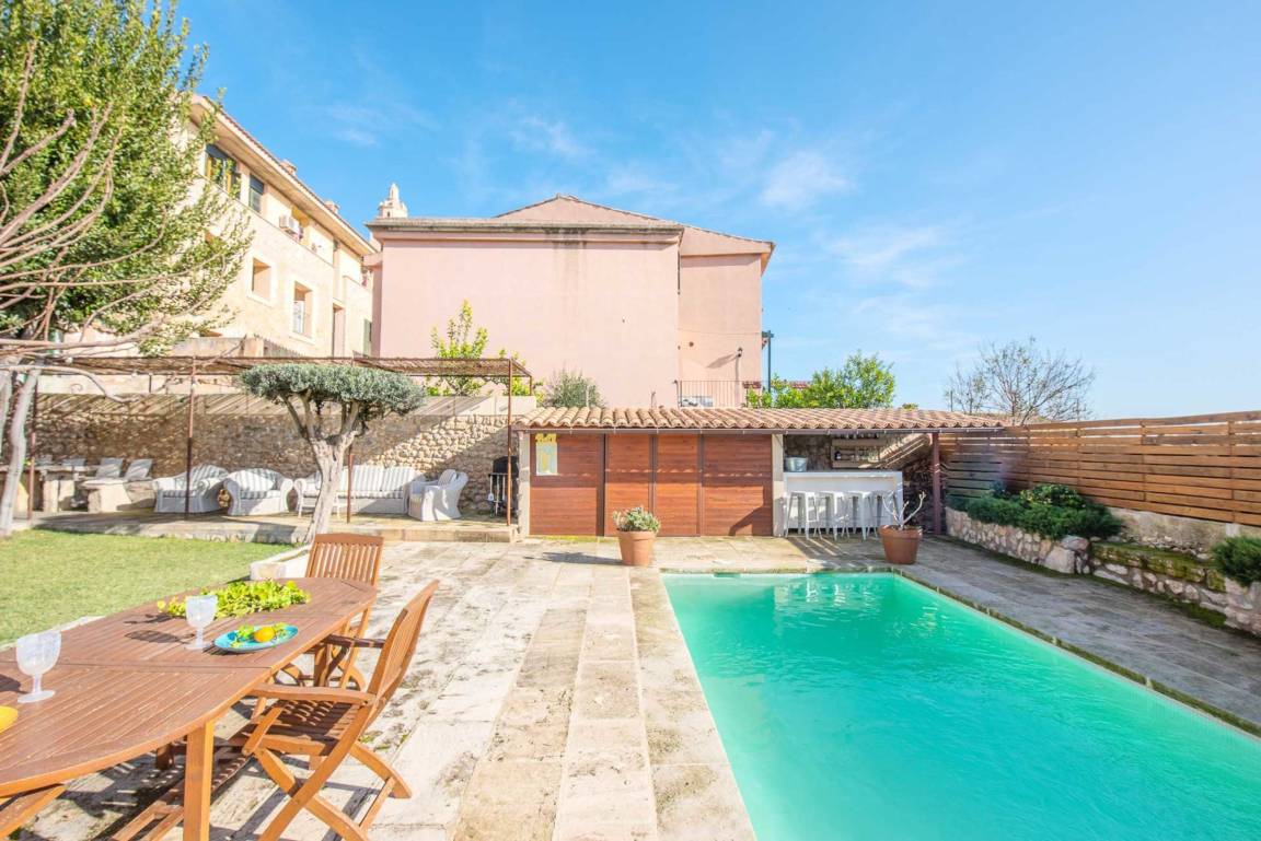 243 M² Apartment ∙ 3 Bedrooms ∙ 6 Guests - Selva