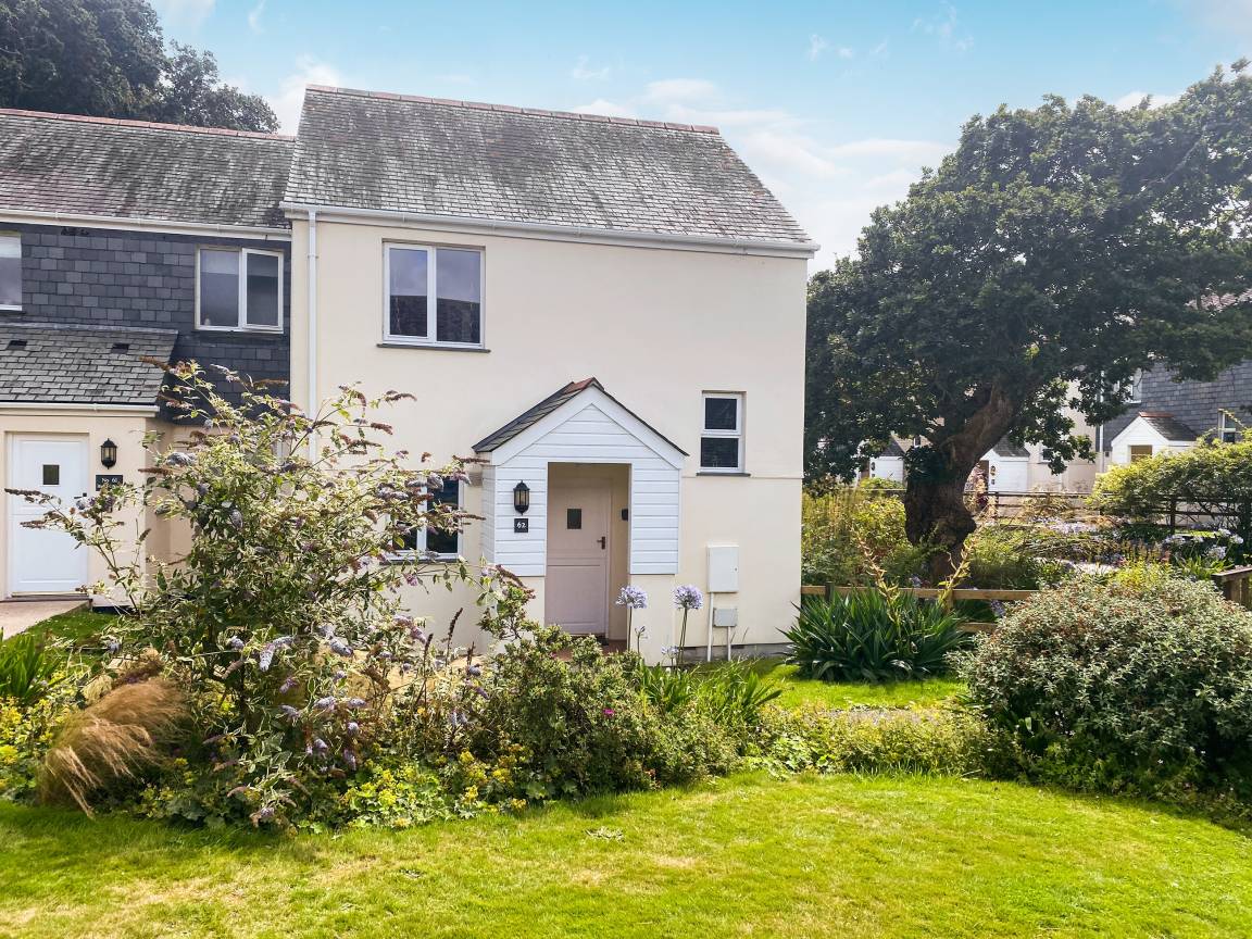 Cottage ∙ 3 Bedrooms ∙ 6 Guests - Falmouth