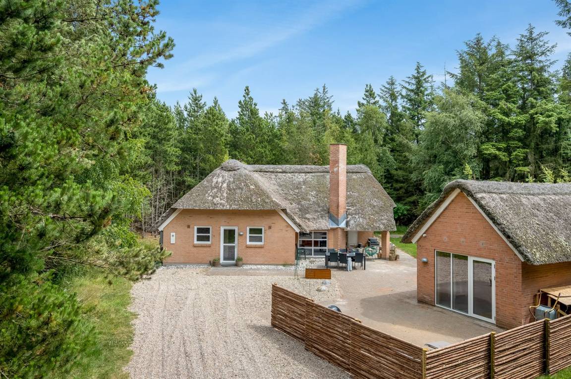 115 M² Ferienhaus ∙ 4 Schlafzimmer ∙ 8 Gäste - Blåvand