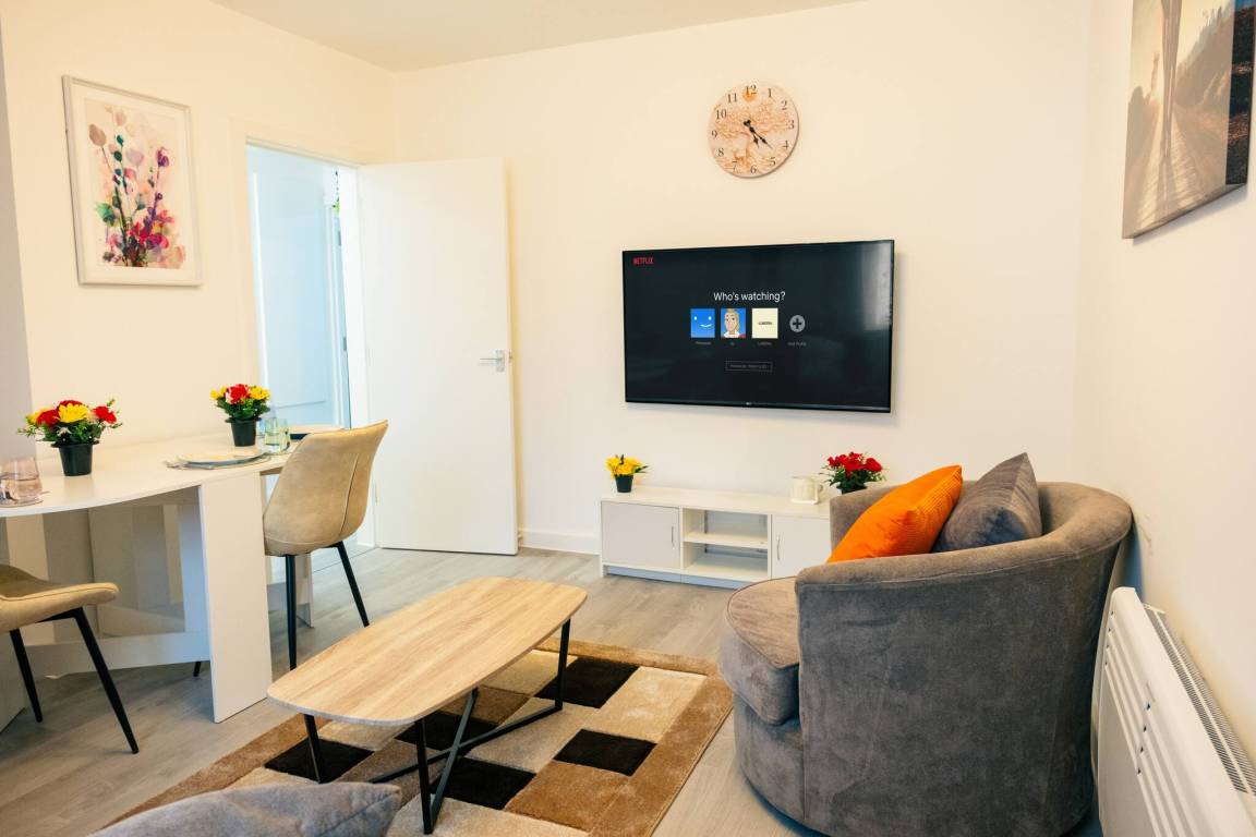 50 M² Apartment ∙ 2 Bedrooms ∙ 4 Guests - Cardiff