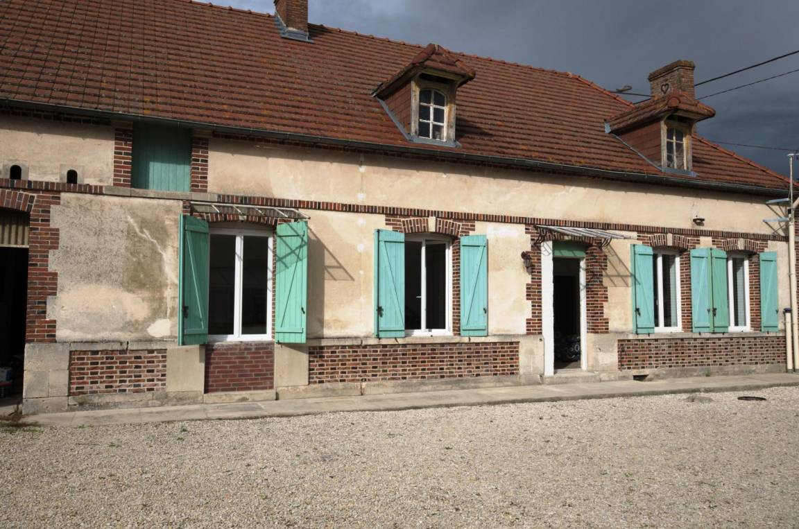 82 M² Gîte ∙ 3 Chambres ∙ 6 Personnes - Arcis-sur-Aube